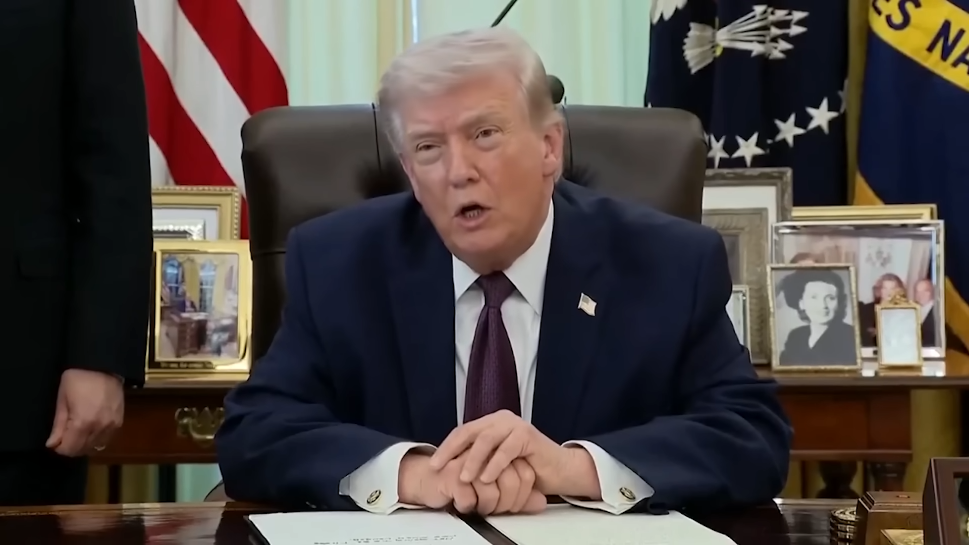 Trump targets UK – then King Charles Epstein story blows up visit