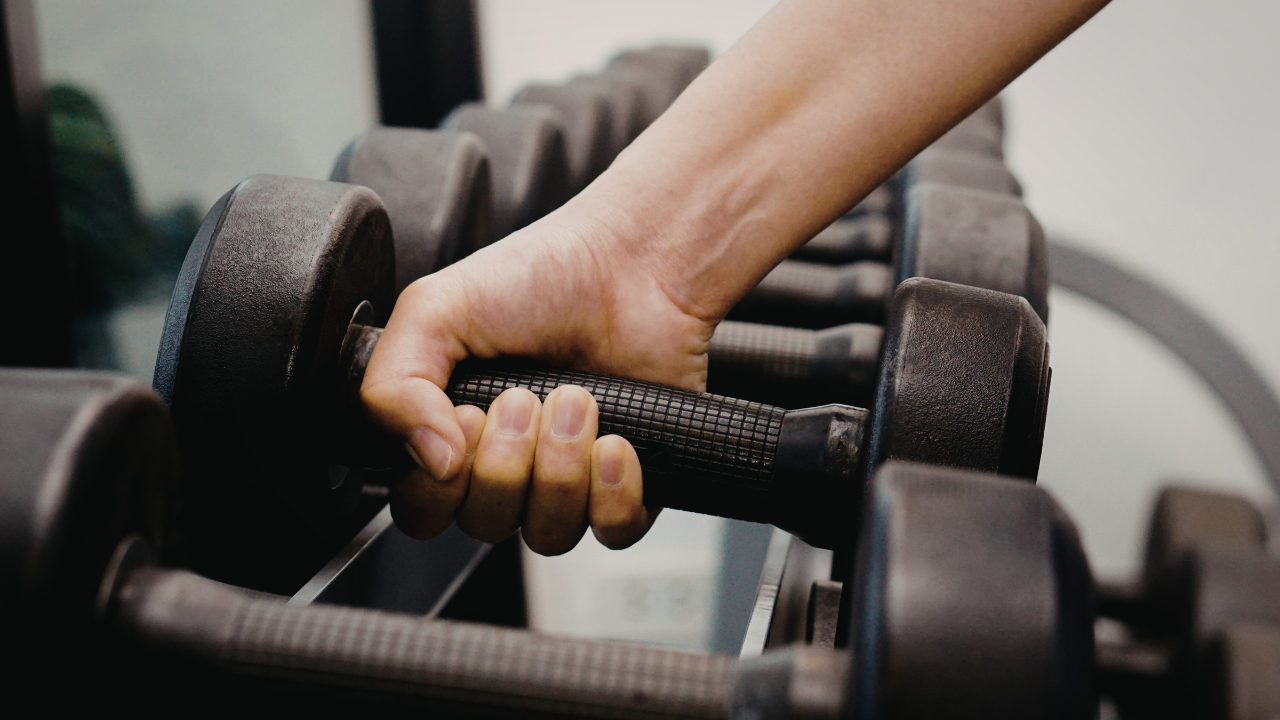 Your bones may be weakening earlier than you think: Everyday habits ...