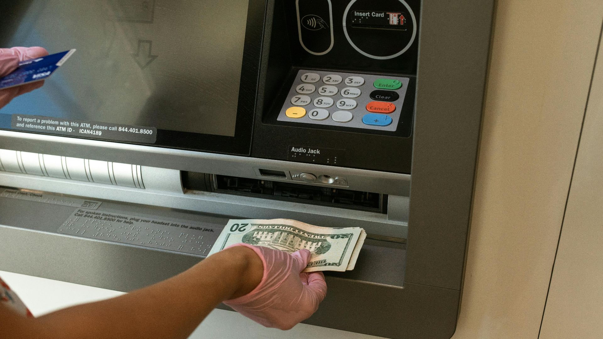 I went to the ATM to take out $500 and it gave me $6,500 instead. I ...