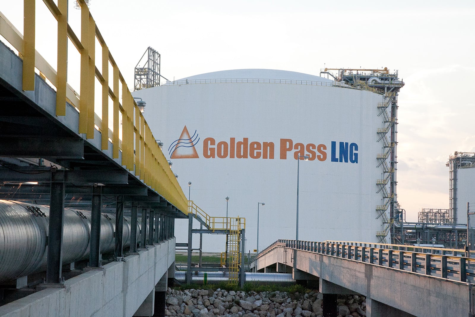 LNG start by US-Qatari JV to boost gas market amid war disruption
