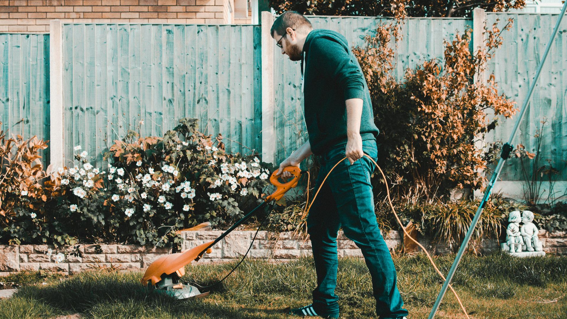 Americans should know that these “normal” homeowner things they do are ...