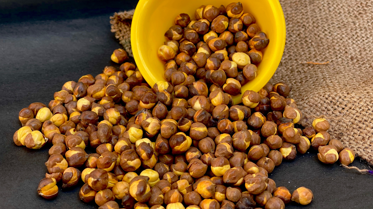 6 traditional Indian snacks that beat packaged foods every time