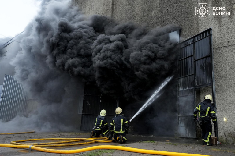 Emergency crews put out major fires in Volyn after Russian attacks