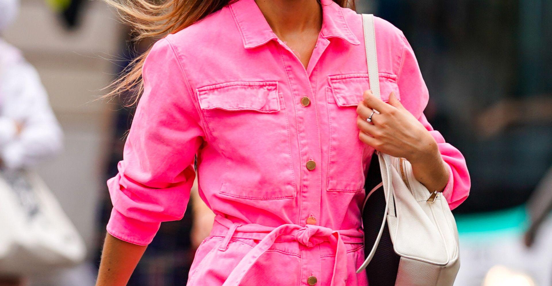 How the colors you wear reflect your personality