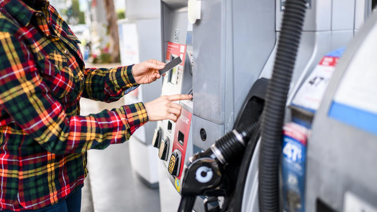 A $700 car and $70-a-week gas are becoming the new symbols of the cost ...