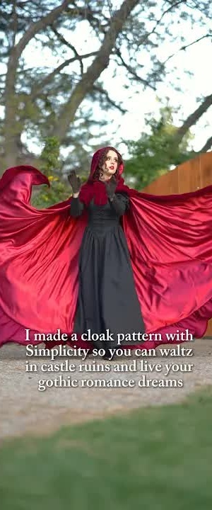 And a hood to hide all your secrets in 🤫🥀 Pattern: Simplicity S3190 ...