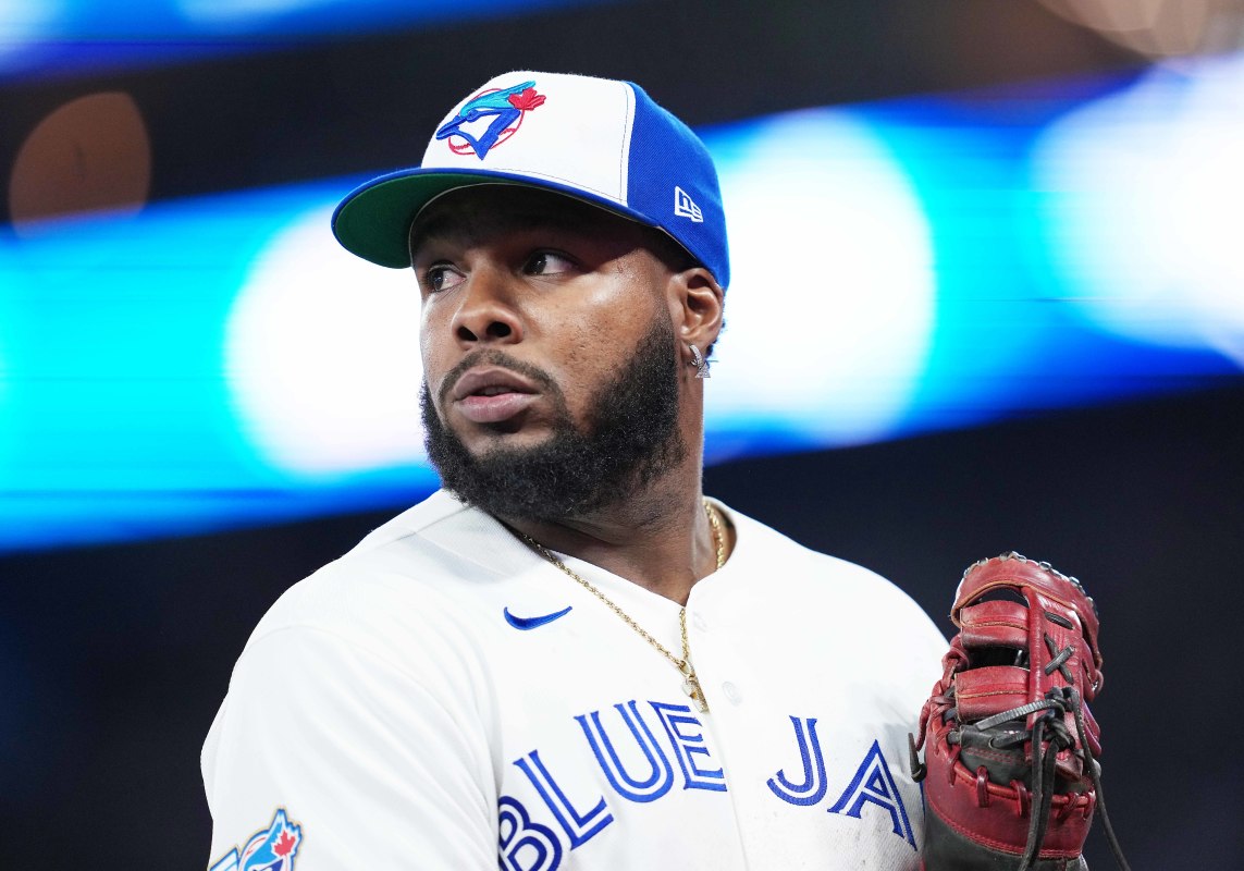 Blue Jays' Vladimir Guerrero Jr. launches 437-foot first home run of 2026