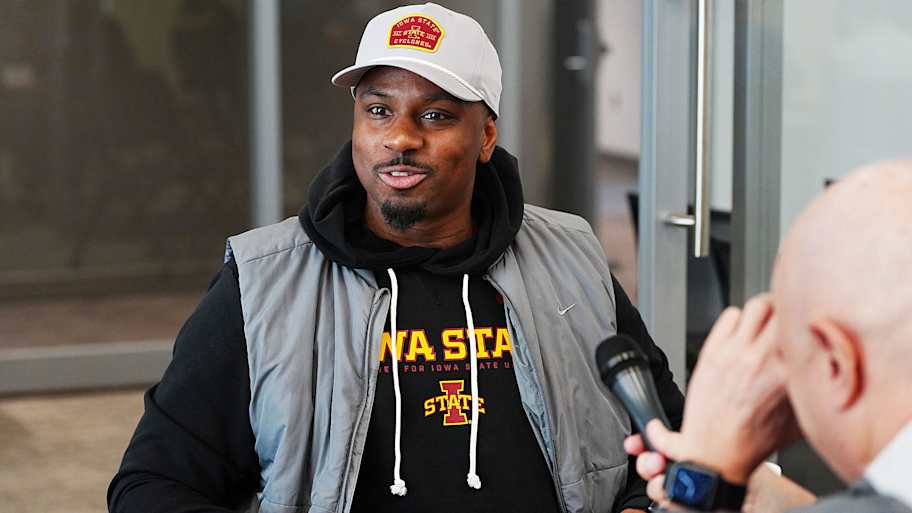 Iowa State football favorites over Indiana for class of 2028 DL