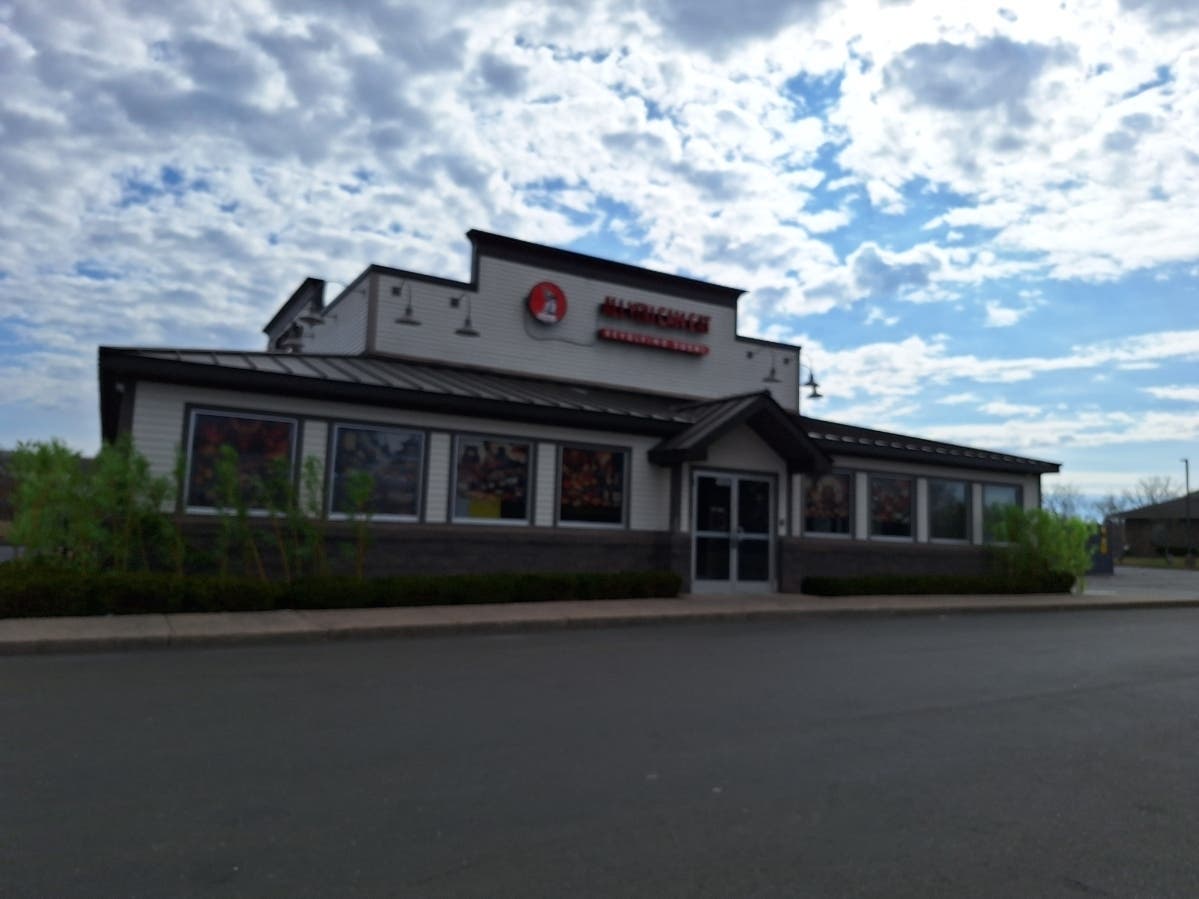 Sushi restaurant in Manchester — a former Hooters — in midst of 'soft ...