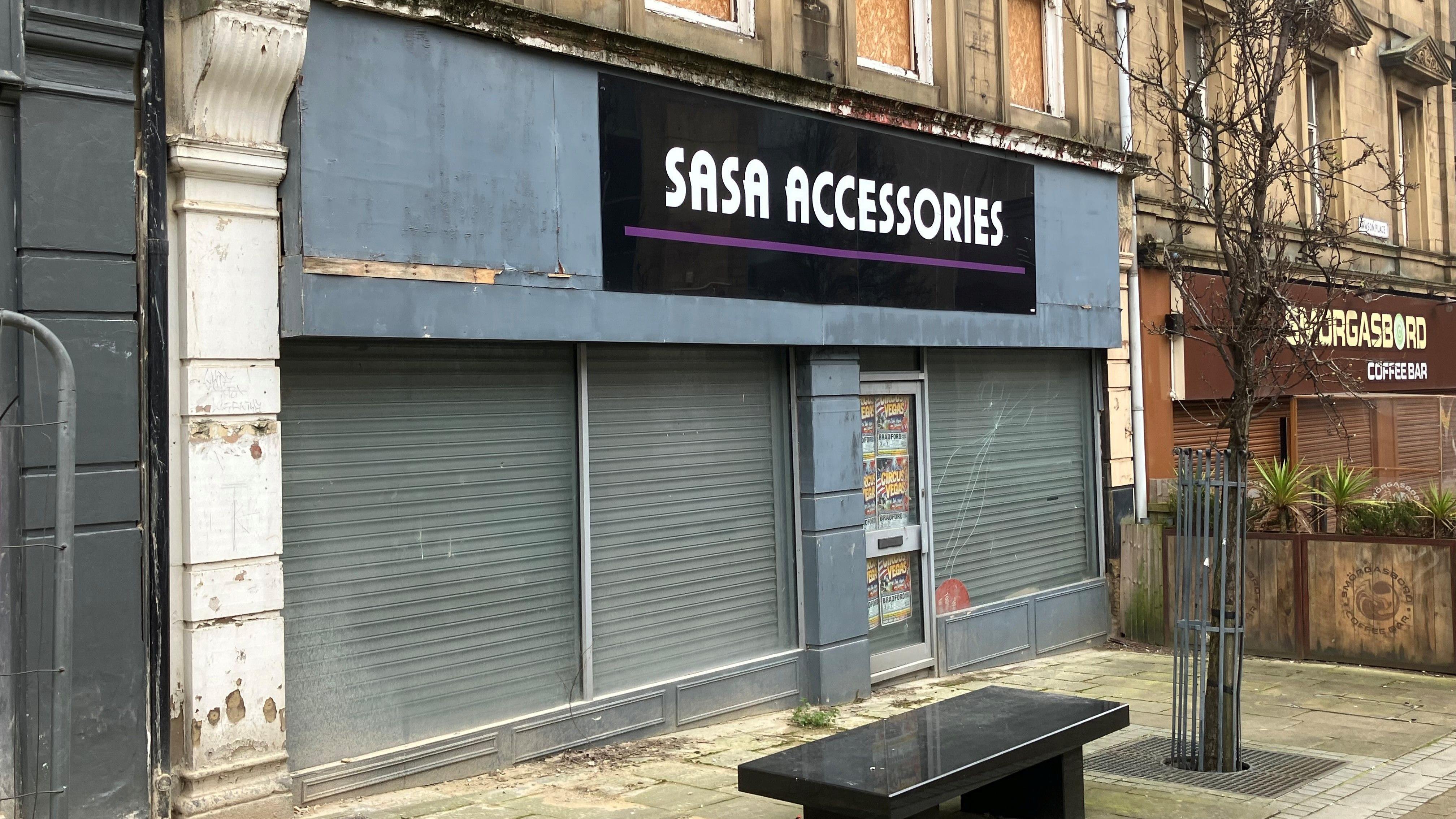 New stone shop front plans approved by council