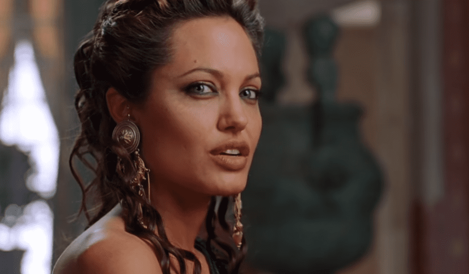 Queen Olympias was the ruthless, beautiful mother of Alexander the ...