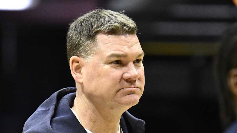 Why Tommy Lloyd staying at Arizona makes sense
