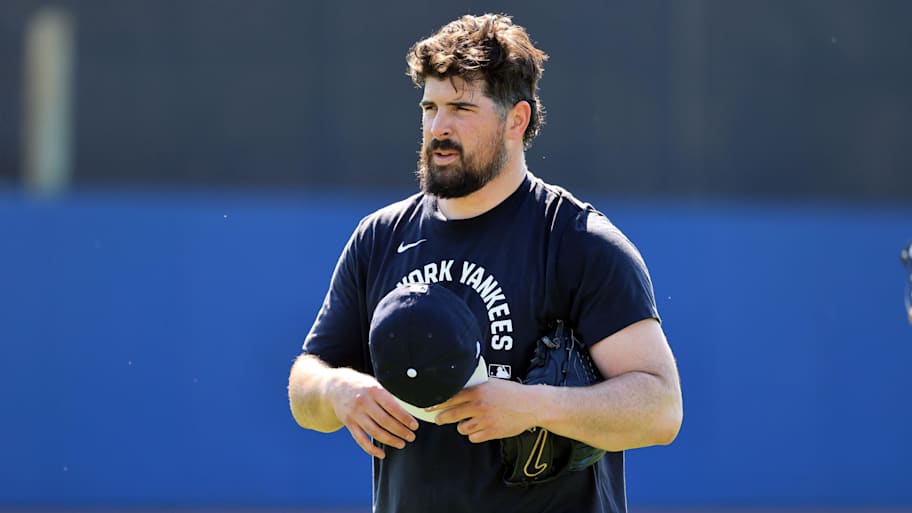 Boone's bullpen gamble sparks Yankees debate