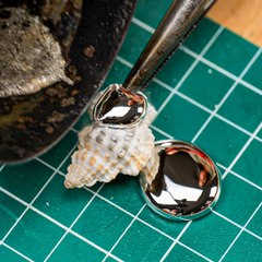 DIY shell-shaped earrings tutorial 🐚🖐️
