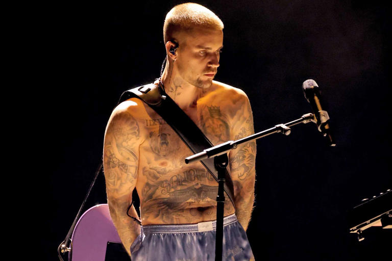 Justin Bieber gives sneak preview of upcoming Coachella performance