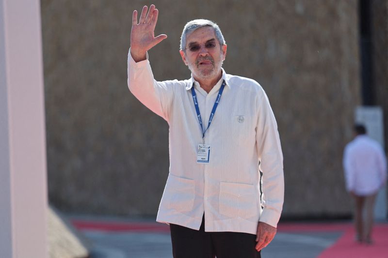 Mexico's foreign minister leaves post for health reasons