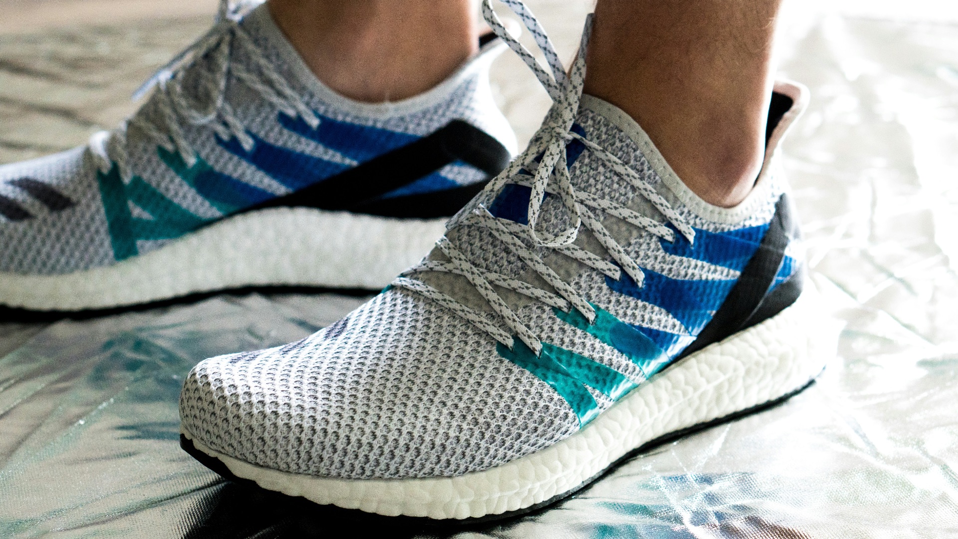 10 hacks to fix too-big shoes & 10 for too-small shoes