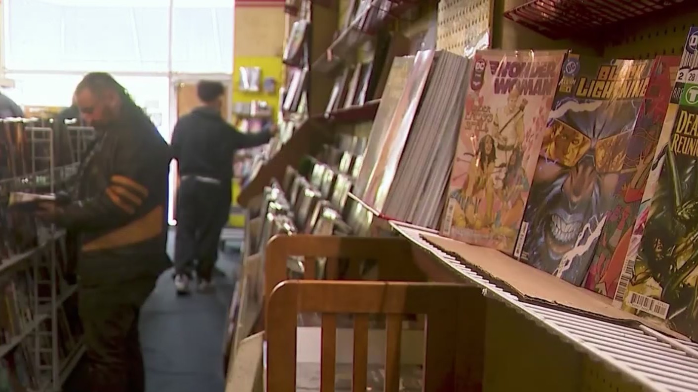 Stockton community rallies behind comic book shop owner after robbery