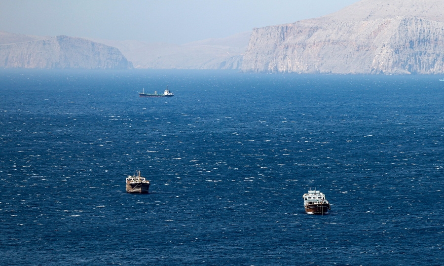 NΥΤ: Το Ιράν δεν μπορεί να εντοπίσει και να απομακρύνει τις νάρκες που ...