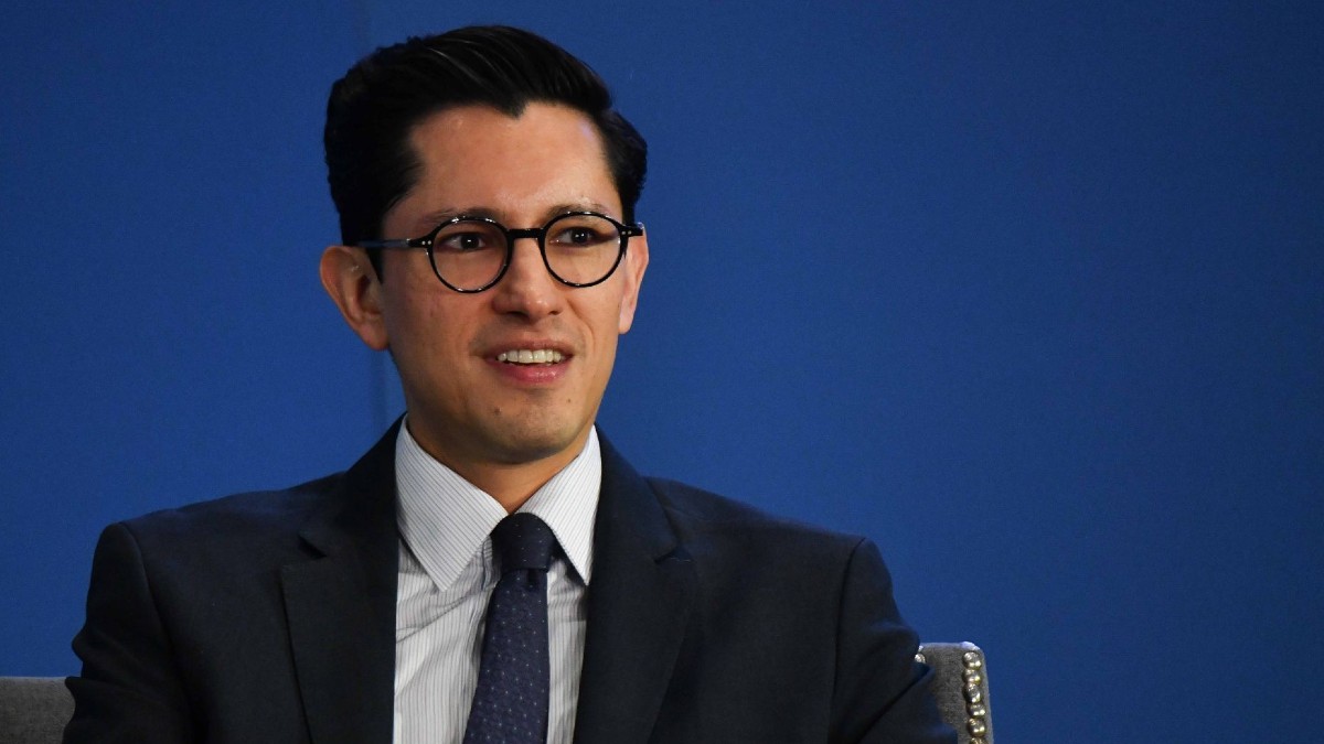 Quién es Roberto Velasco, el nuevo secretario de Relaciones Exteriores ...