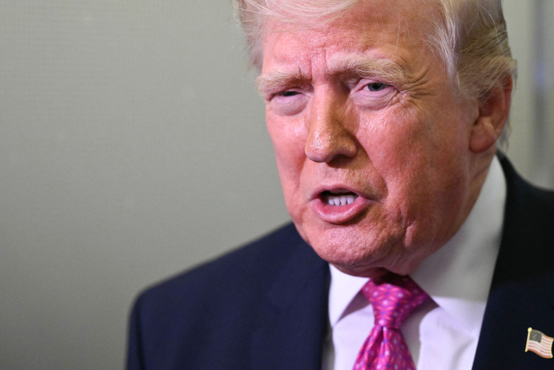 Trump threatened Europe over Strait of Hormuz, with weapons for Ukraine ...