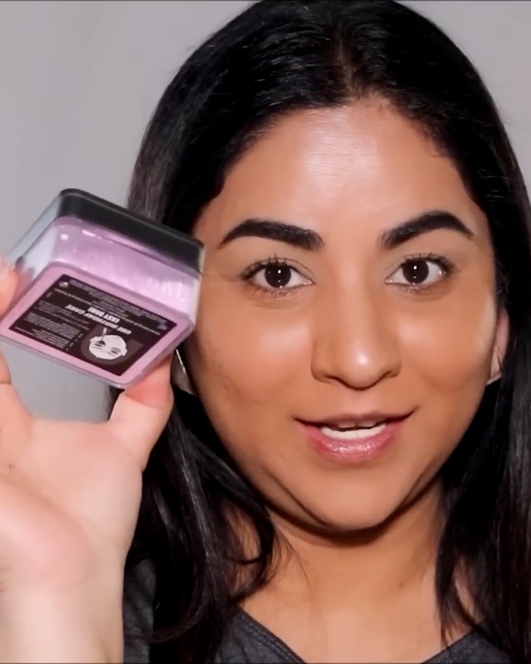 Is Huda Beauty's ube powder actually good or just a gimmick?
