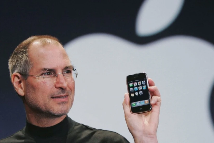 Estos son los celulares que usaba Steve Jobs antes de la llegada del iPhone