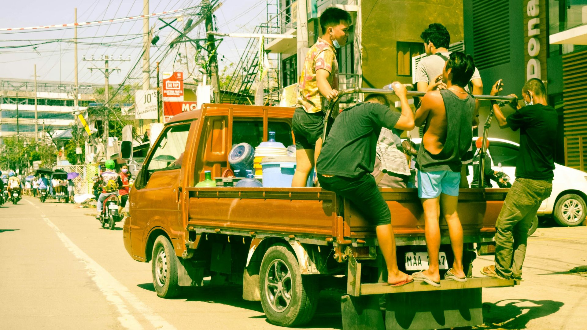 20 things we did for fun that would terrify parents today