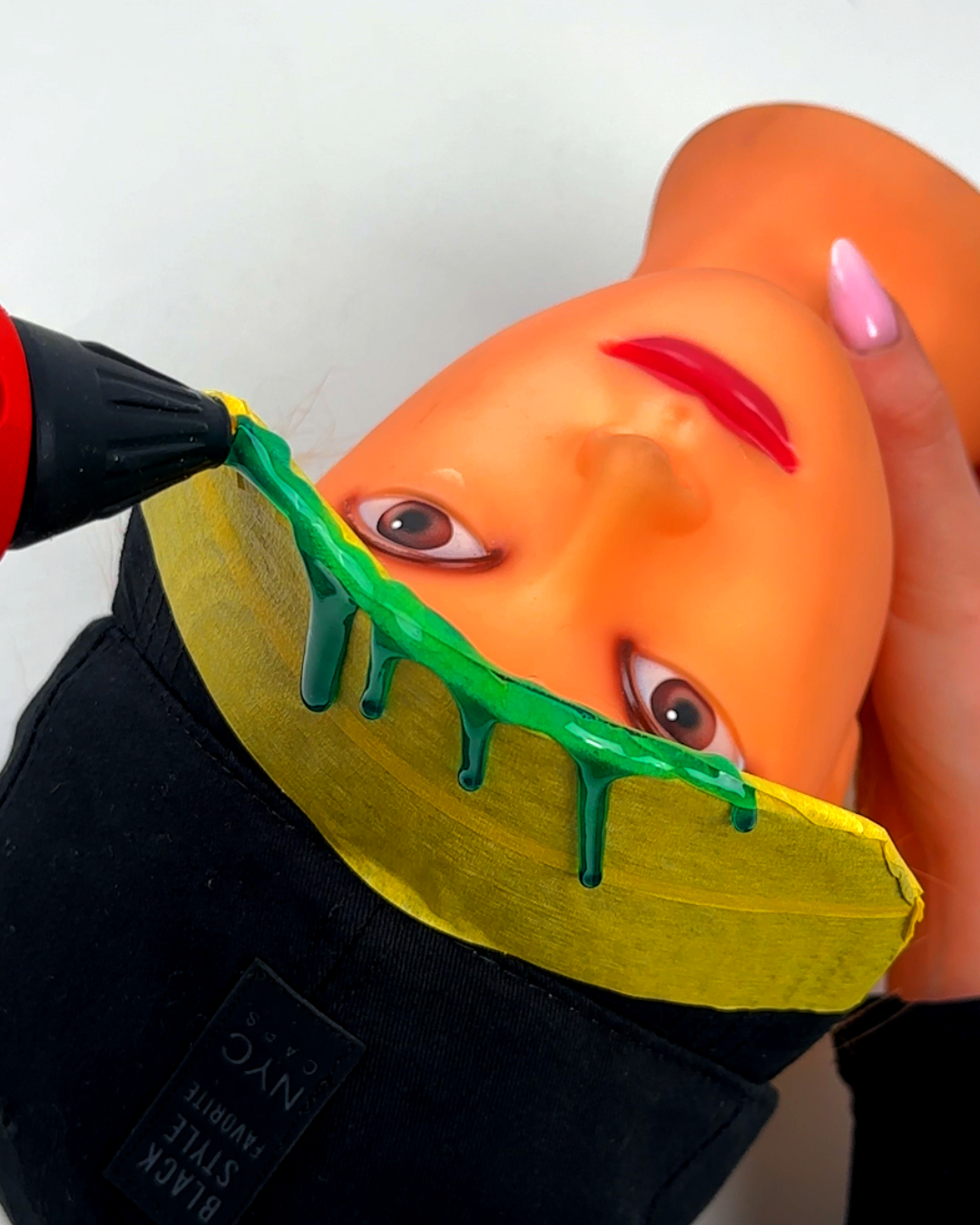 Add extra fashion to your hat