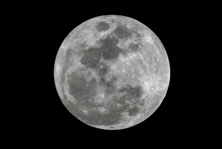 Is today a full moon? May 2026 actually has 2 and a micromoon
