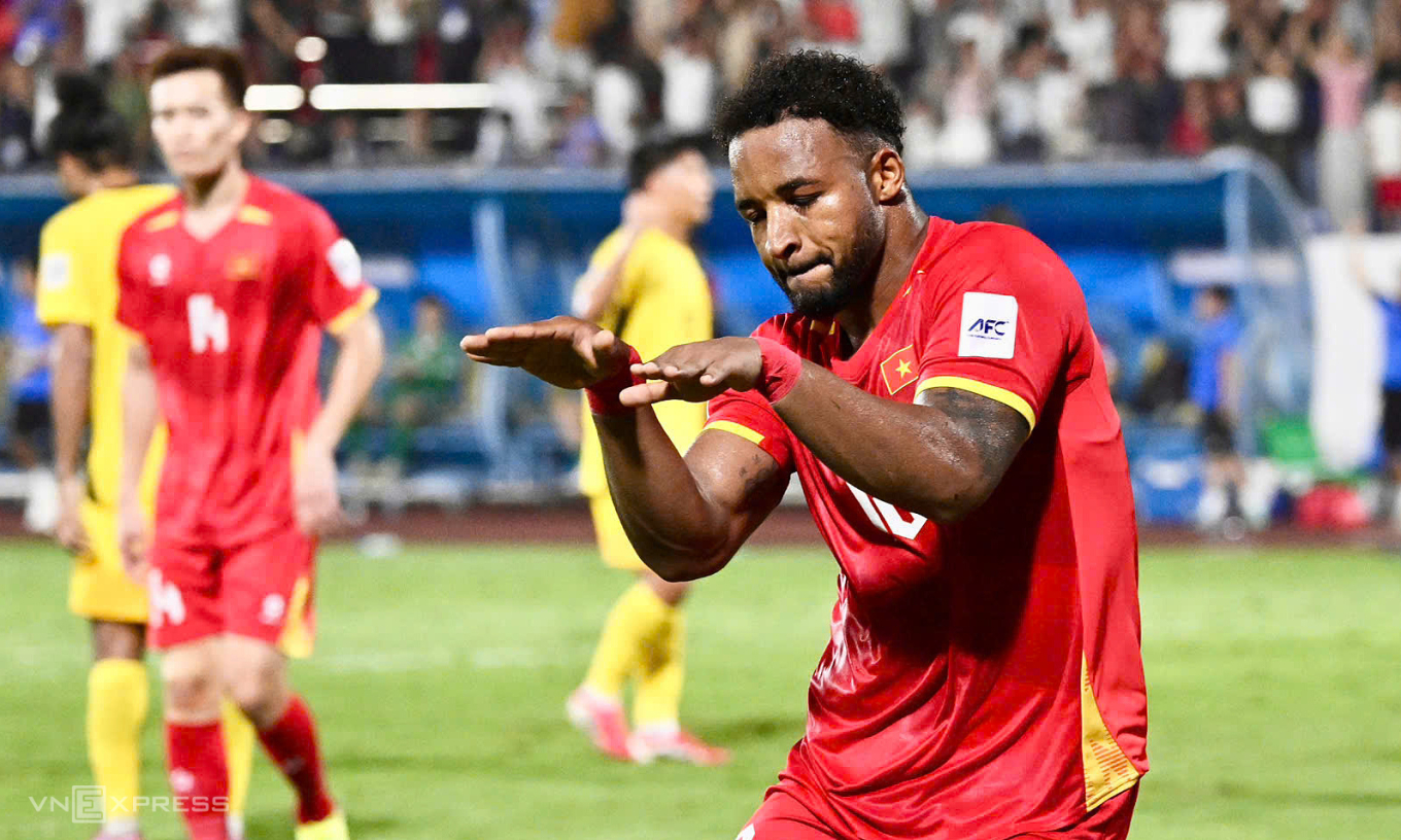 Vietnam back into FIFA top 100 after two years with victory over Malaysia