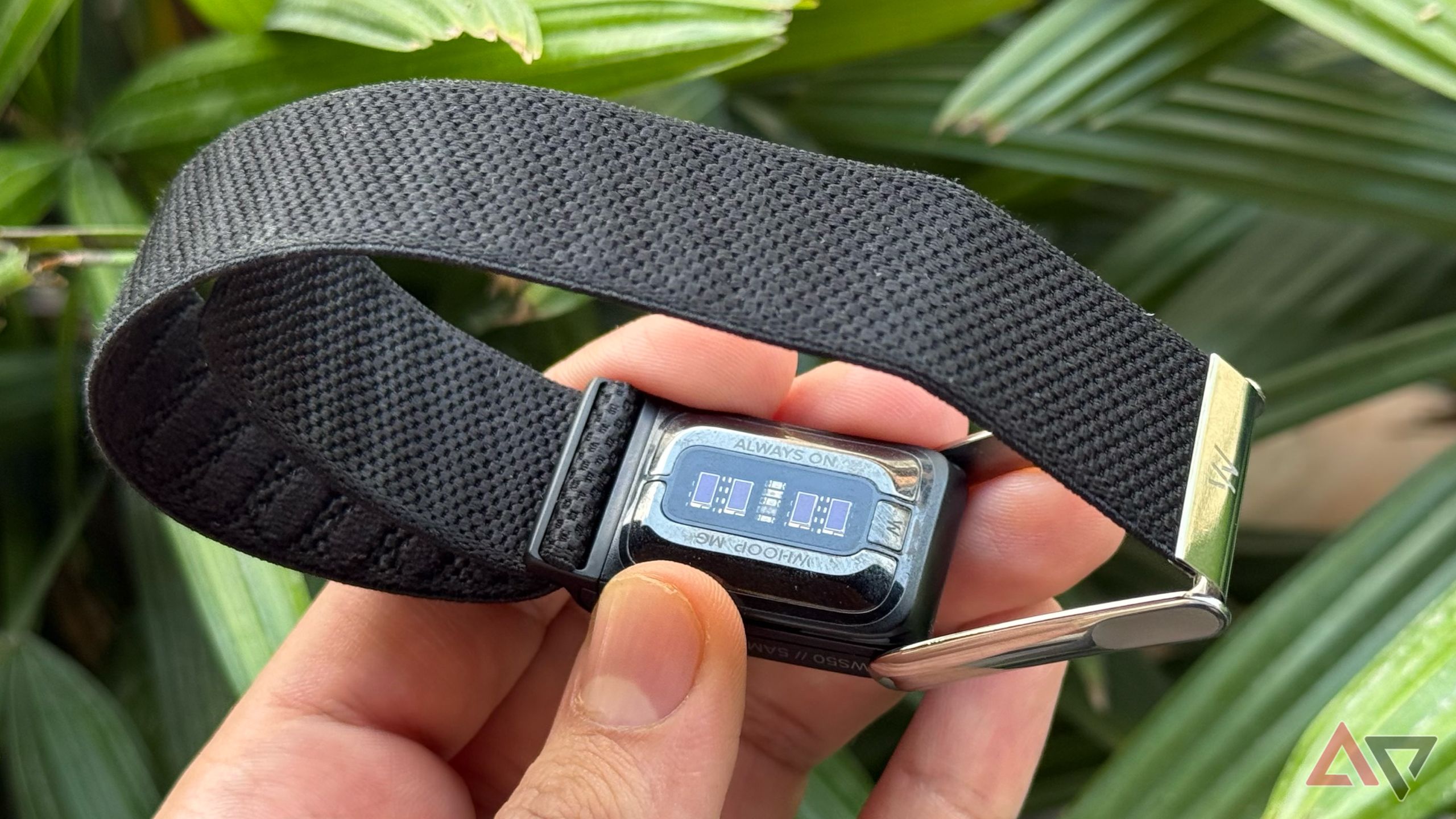 Fitbit's Whoop-like screen less fitness tracker is real