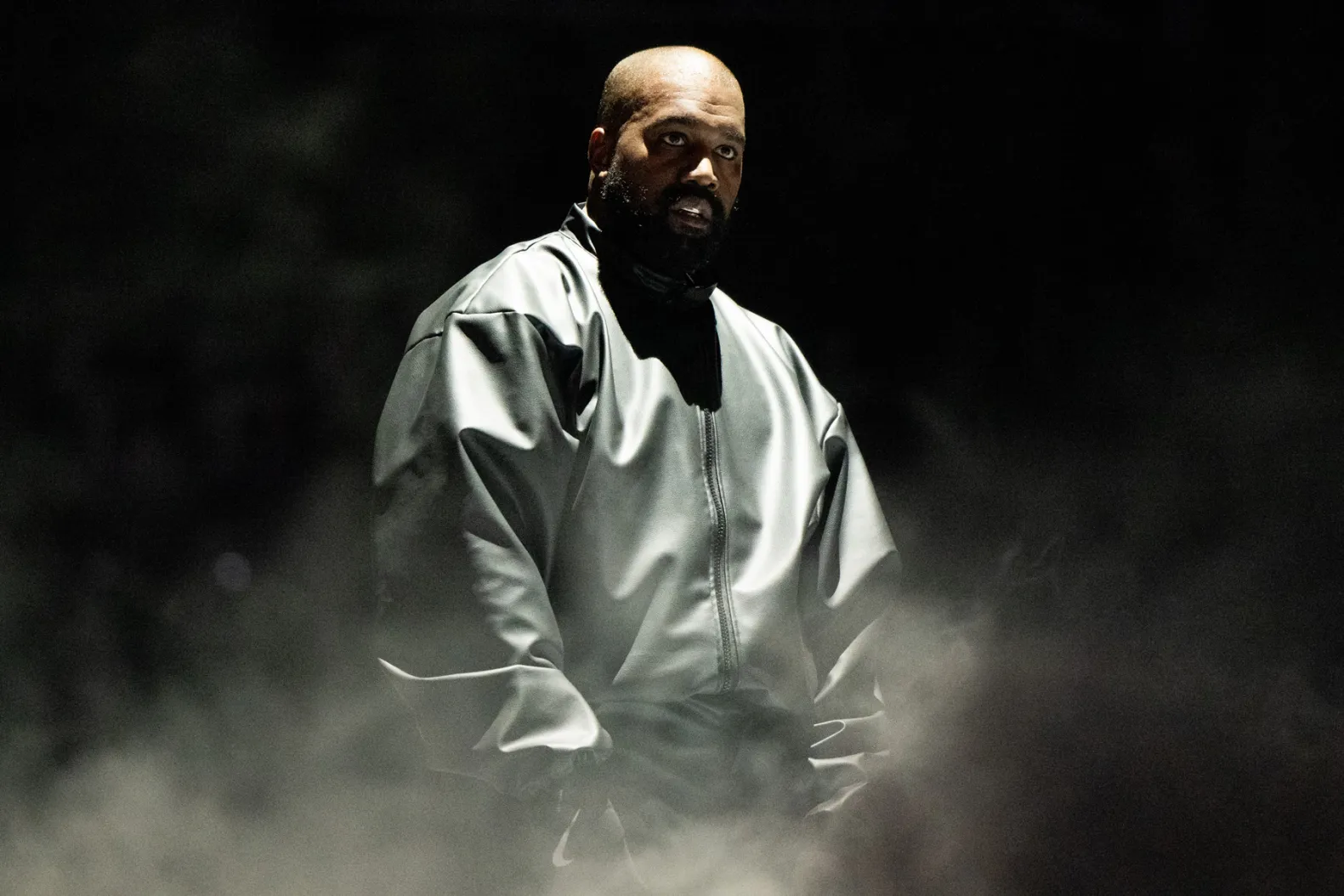 Kanye Wests „Bully“ debütiert auf Platz 2 der Billboard 200