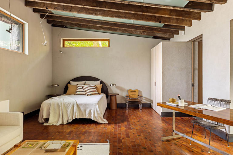 The architects’ carriage house that’s a study in salvage