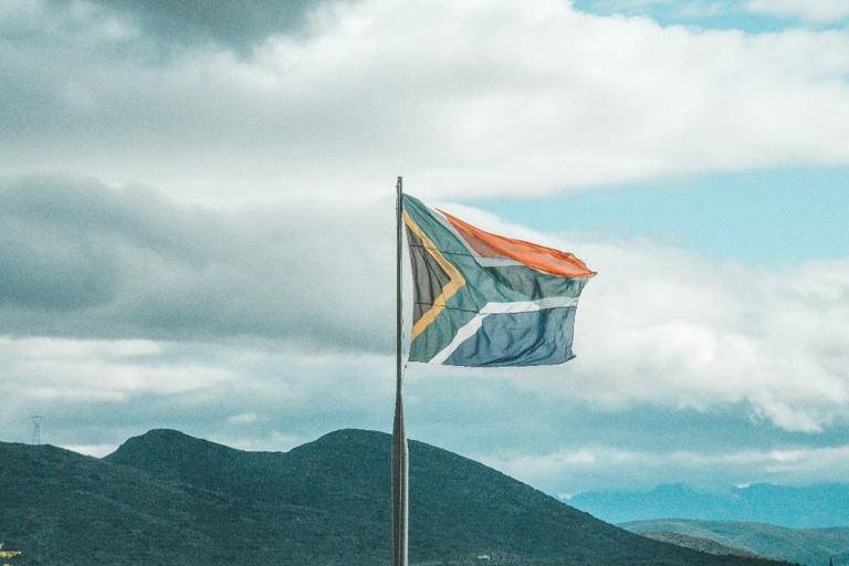 Good news for expats in SA: Home Affairs grants 15-month visa extension