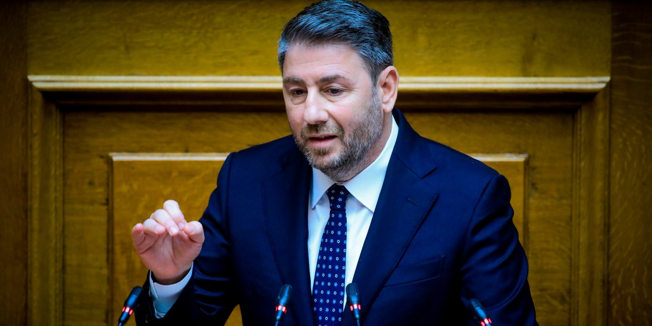 ΠΑΣΟΚ: Έτοιμοι για σύγκρουση με την κυβέρνηση σε δύο μέτωπα