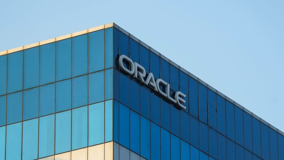 Oracle layoffs: Ex-employee alleges algorithm targeted senior ...