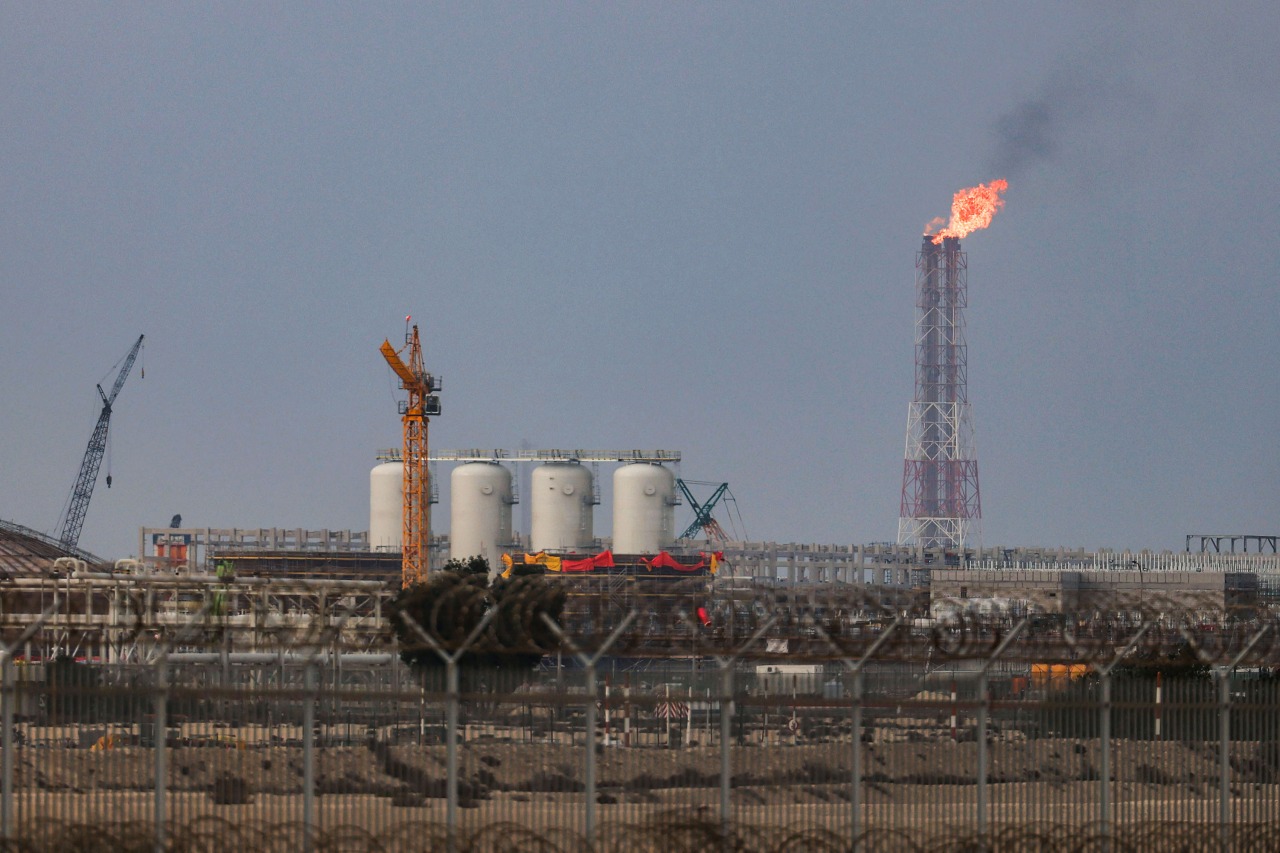 Explosion at Qatar gas plant leaves dozens injured, 18 missing