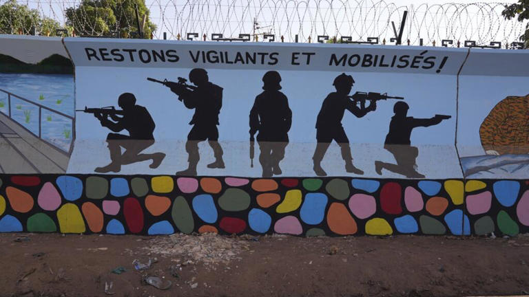 Burkina Faso army, jihadists have killed more than 1,800 civilians ...