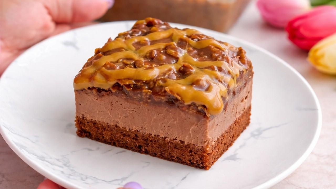 Crunchy topped chocolate cake recipe everyone can bake