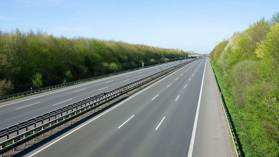 Fahrverbote auf deutschen Autobahnen: Fronleichnam fährt hier keiner