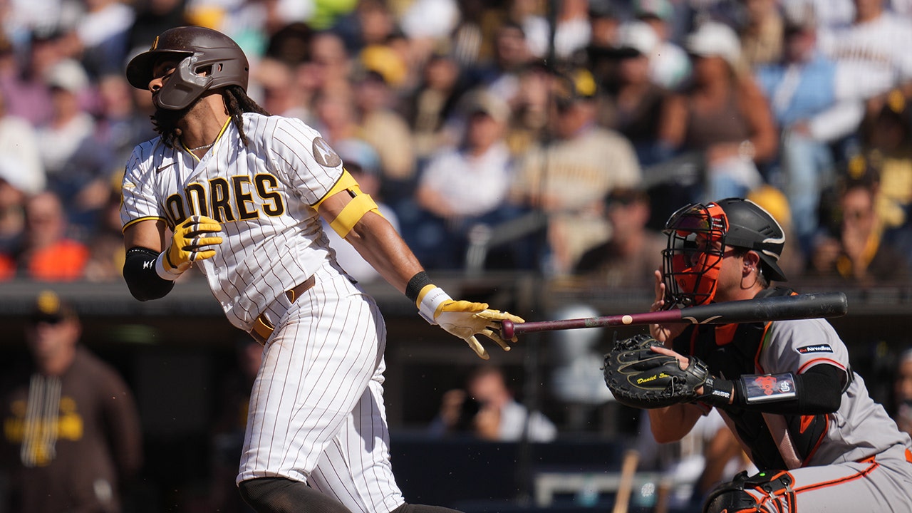 Giants third baseman gives teammate explicit response after error