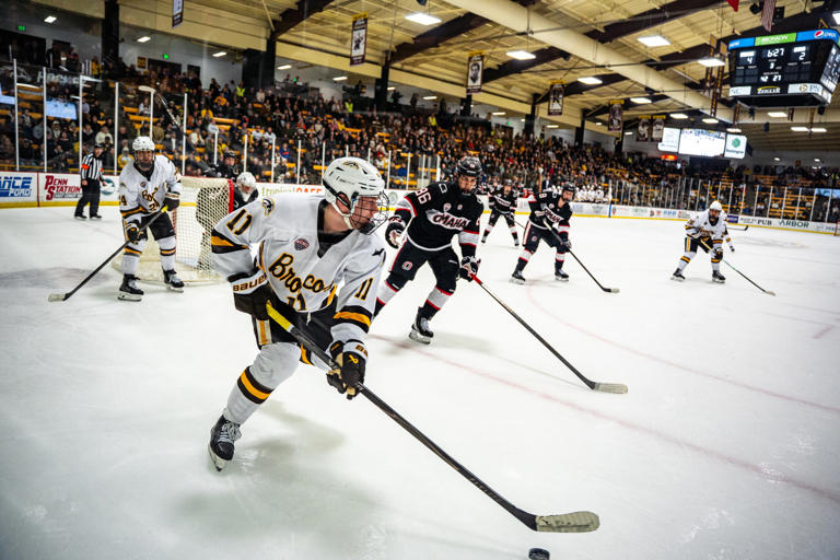 Reigning champ WMU hockey earns No. 1 seed, opens NCAA title defense vs ...