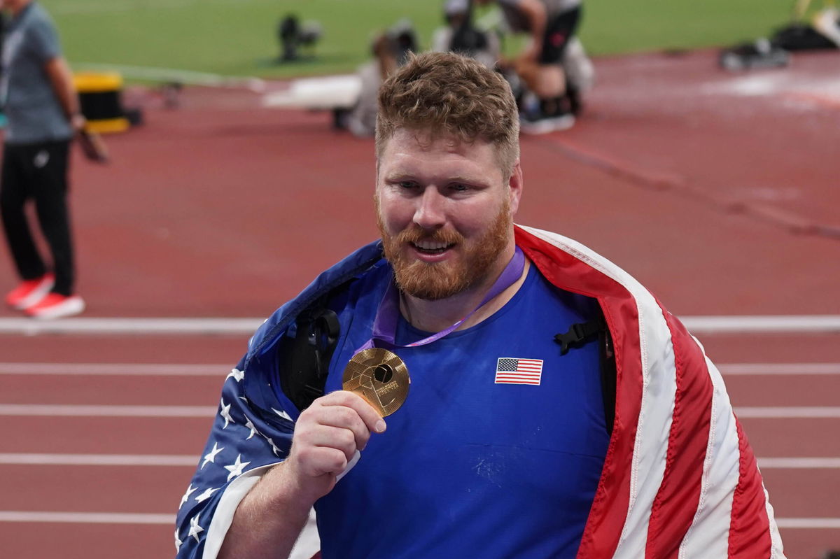 Top 10 fittest men's shot put throwers in history
