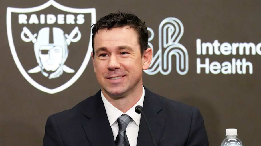 Klint Kubiak already making strong impression on latest Raiders additions