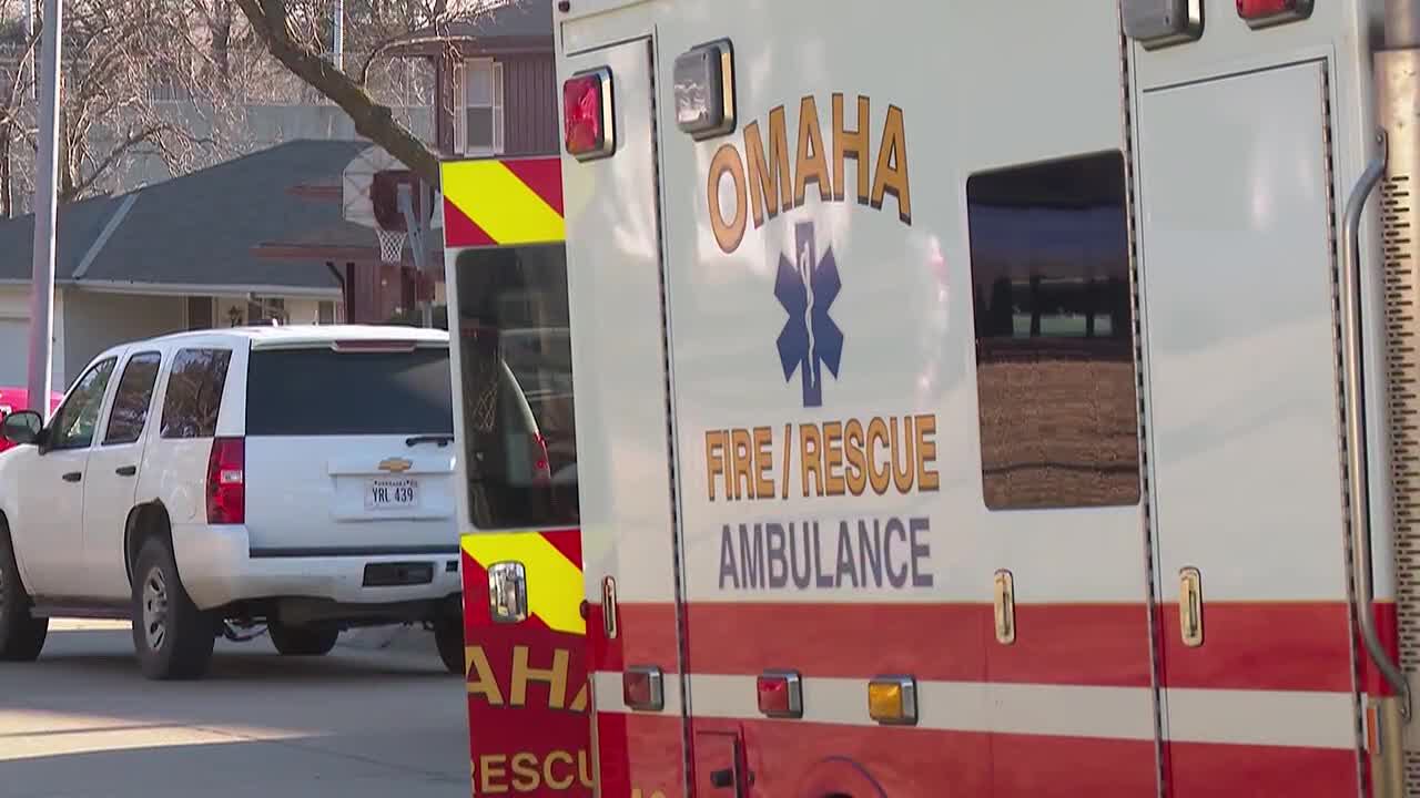 Stranger warns Omaha family about house fire after spotting flames from ...