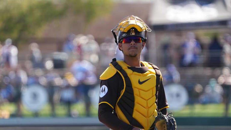 Padres exec provides major update on Ethan Salas' development