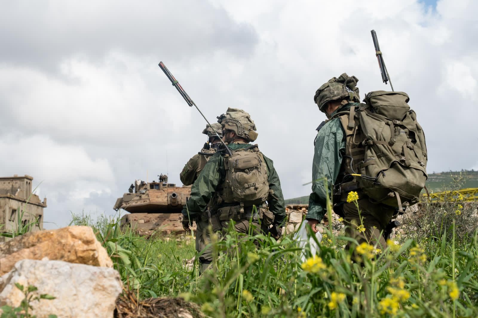IDF soldier, combat officer severely wounded during operational ...