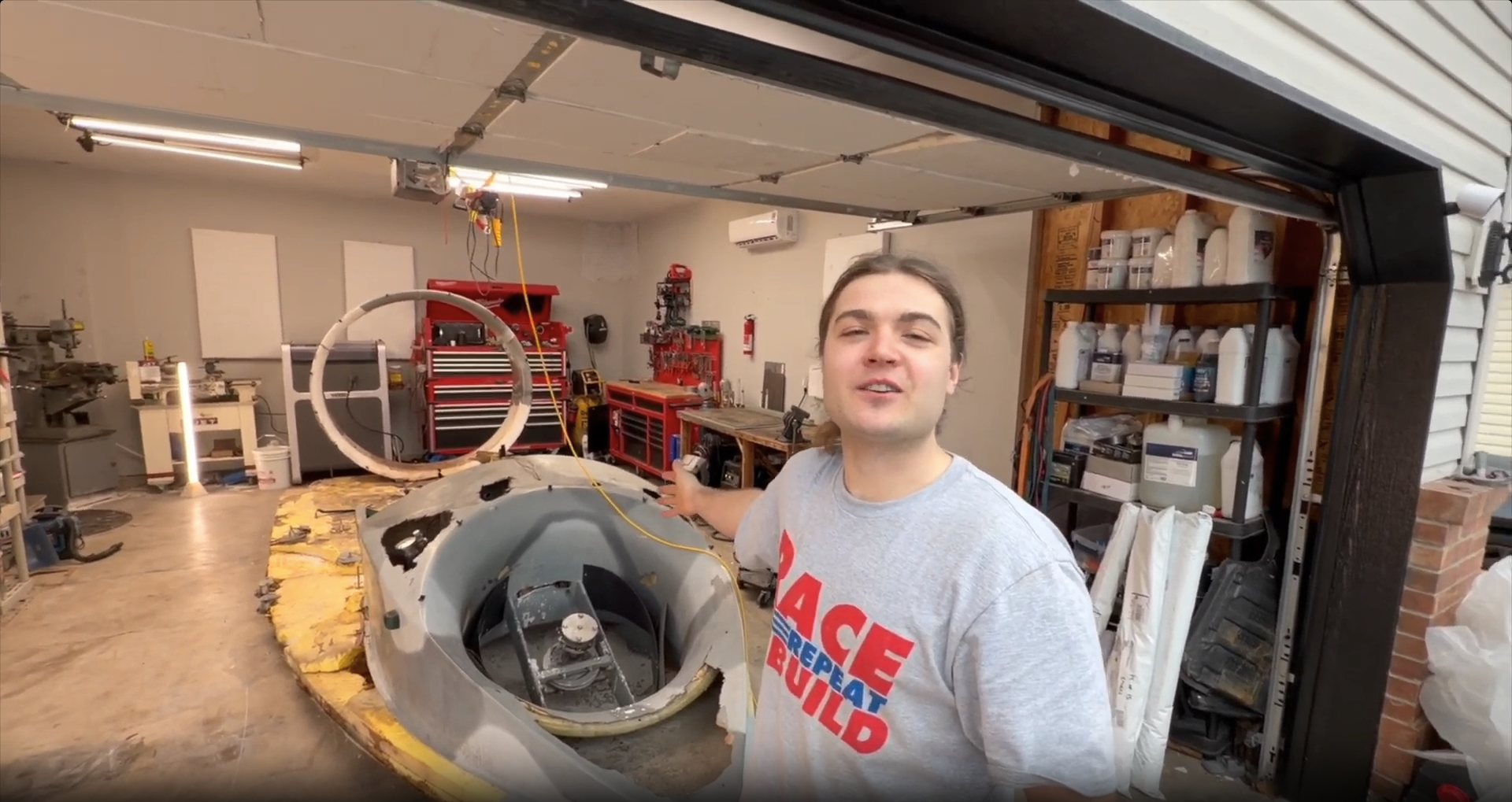 I’m restoring a wrecked Navy hovercraft! 🚤