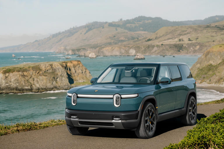 Rivian is partnering with Uber to put thousands of robotaxis on the road